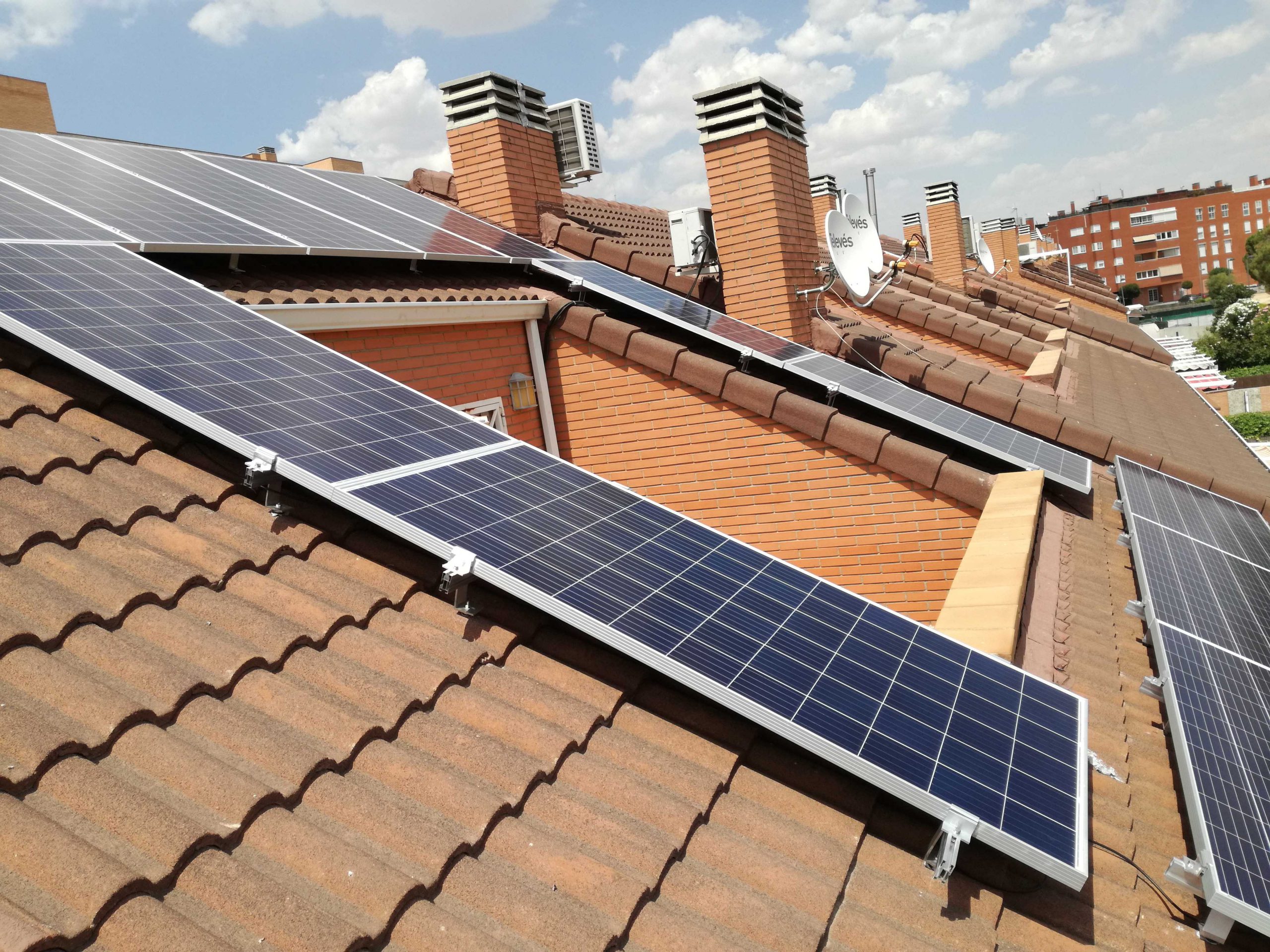 Importancia de orientación e inclinación en paneles solares